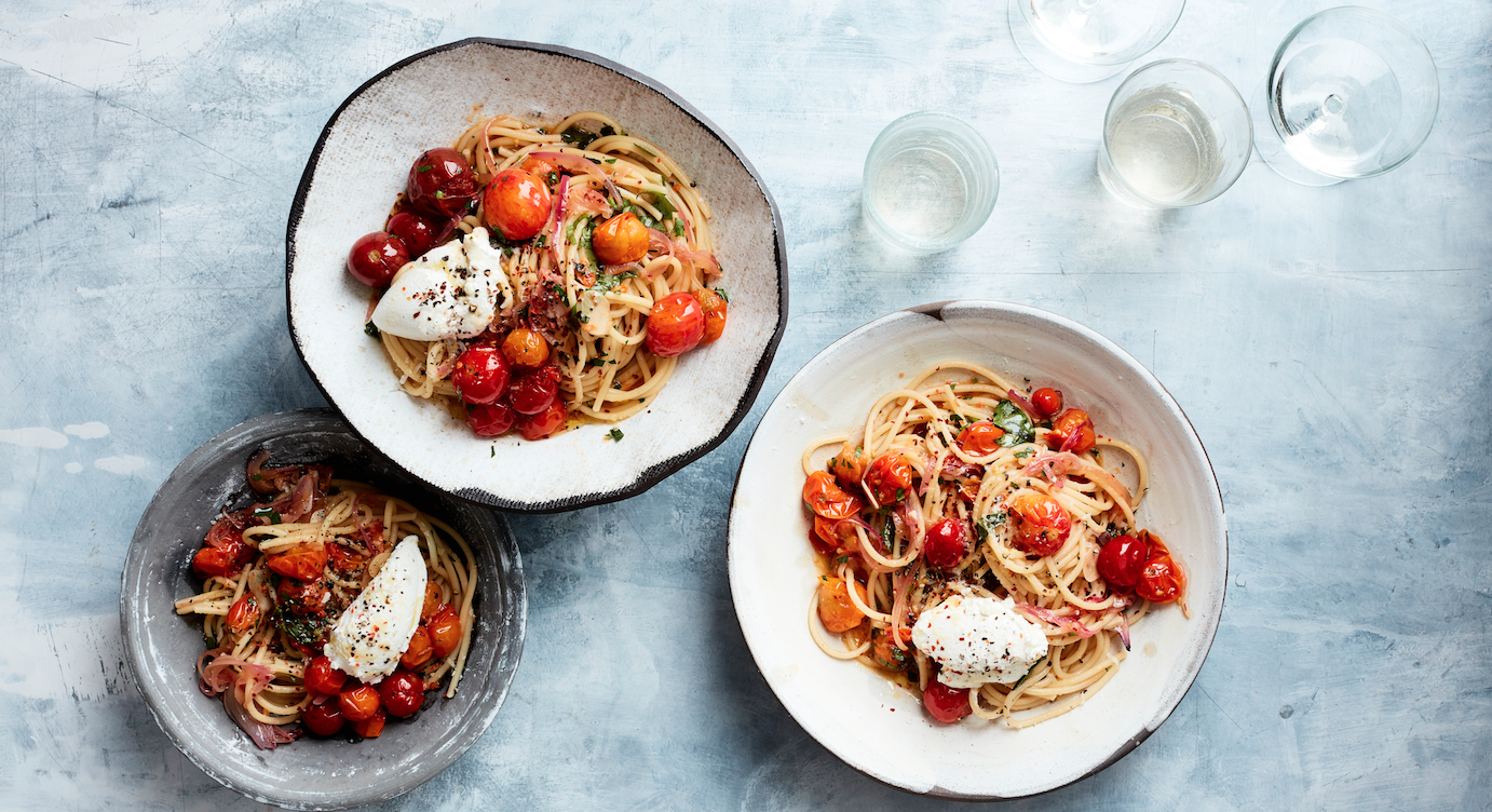 Spaghettini with Burst Cherry Tomatoes & Basil | Grand Central Life & Style