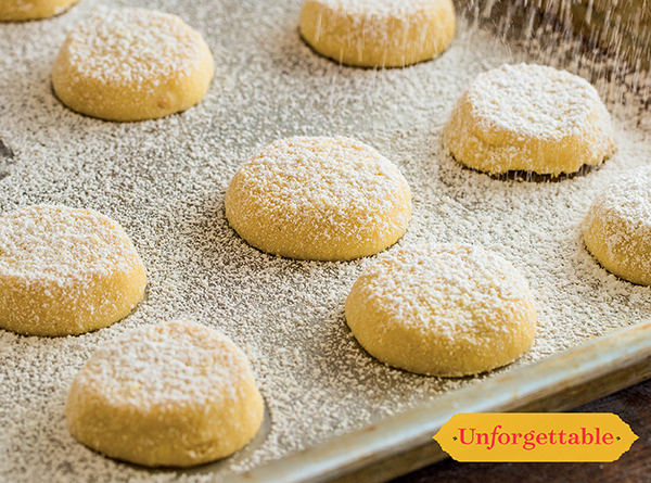 GREEK BUTTER-ALMOND COOKIES WITH OUZO | Grand Central Life & Style